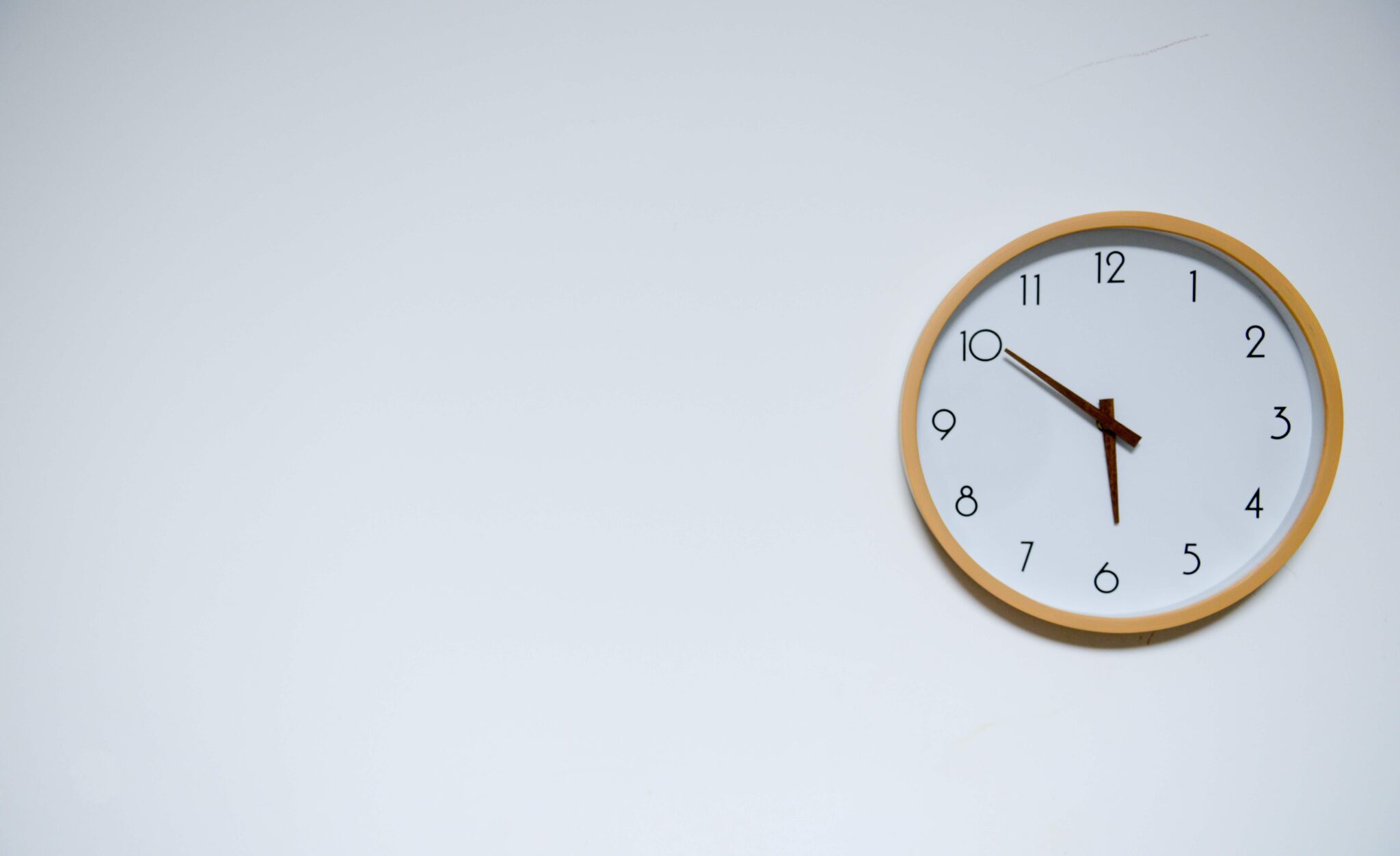 The Importance of Clocking-In and Out at Work - StaffAny